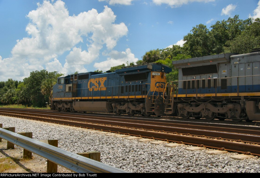 CSX 7310 and 7726 are leaving